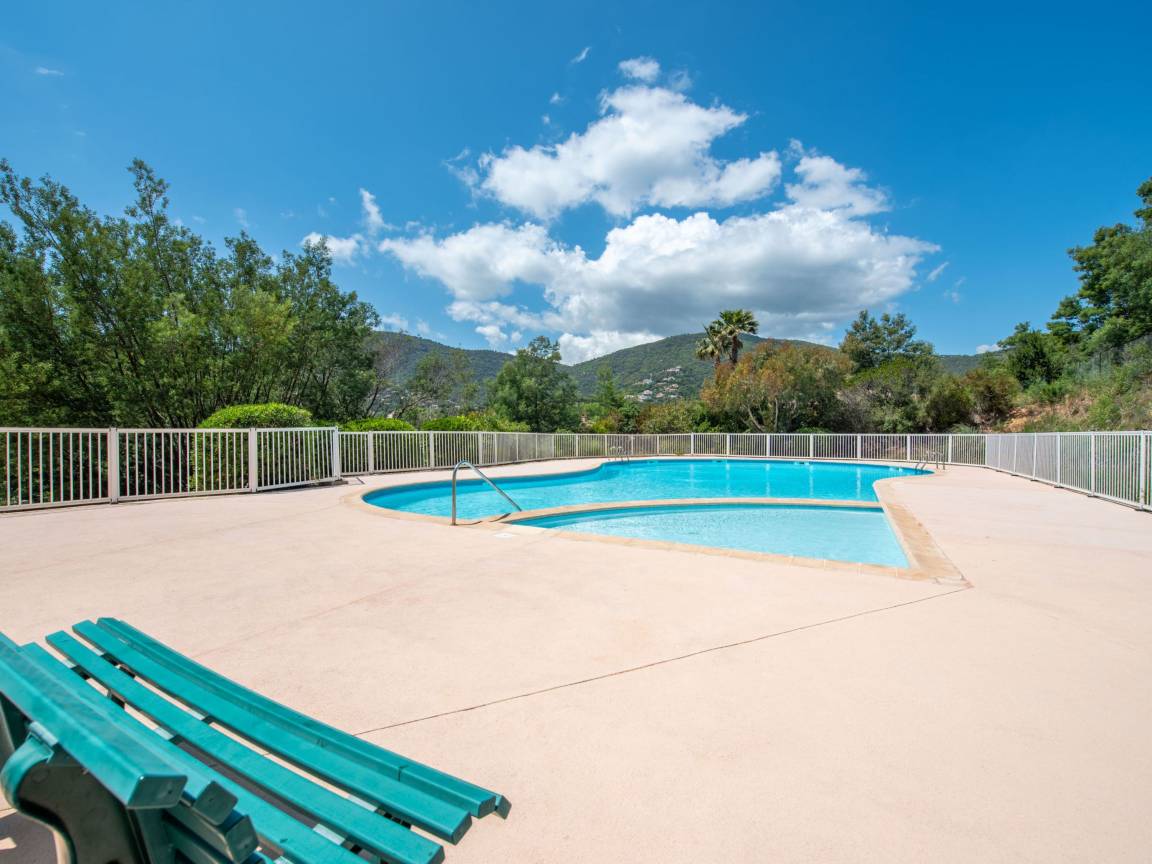 31 M² Ferienhaus ∙ 1 Schlafzimmer ∙ 4 Gäste - Cavalaire-sur-Mer