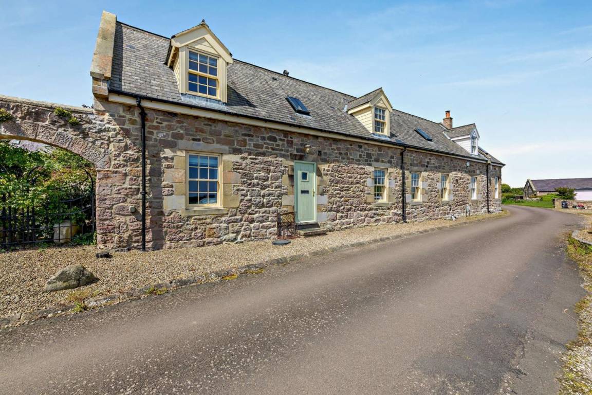 Cottage ∙ 3 Bedrooms ∙ 6 Guests - Bamburgh