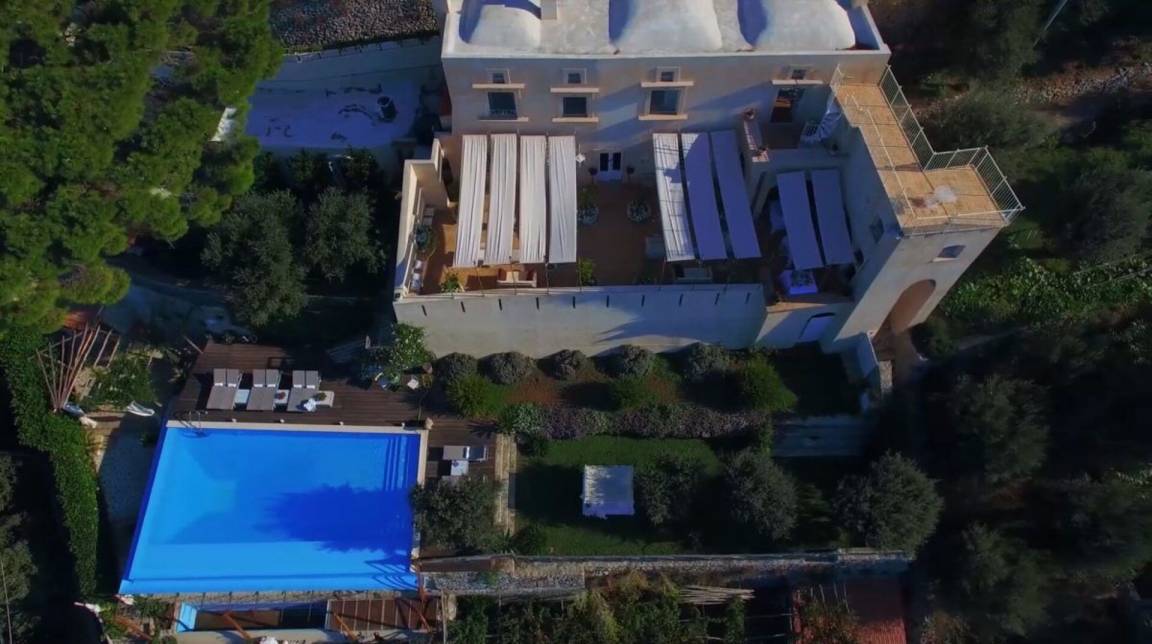 390 M² Villa ∙ 5 Chambres ∙ 10 Personnes - Furore