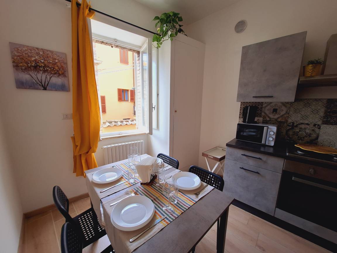 45 M² Ferienwohnung ∙ 1 Schlafzimmer ∙ 3 Gäste - Assisi