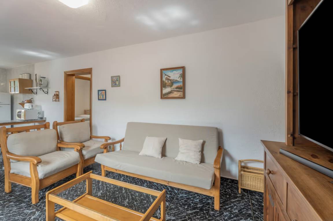 70 M² Casa Rural ∙ 3 Habitaciones ∙ 9 Huéspedes - El Hierro