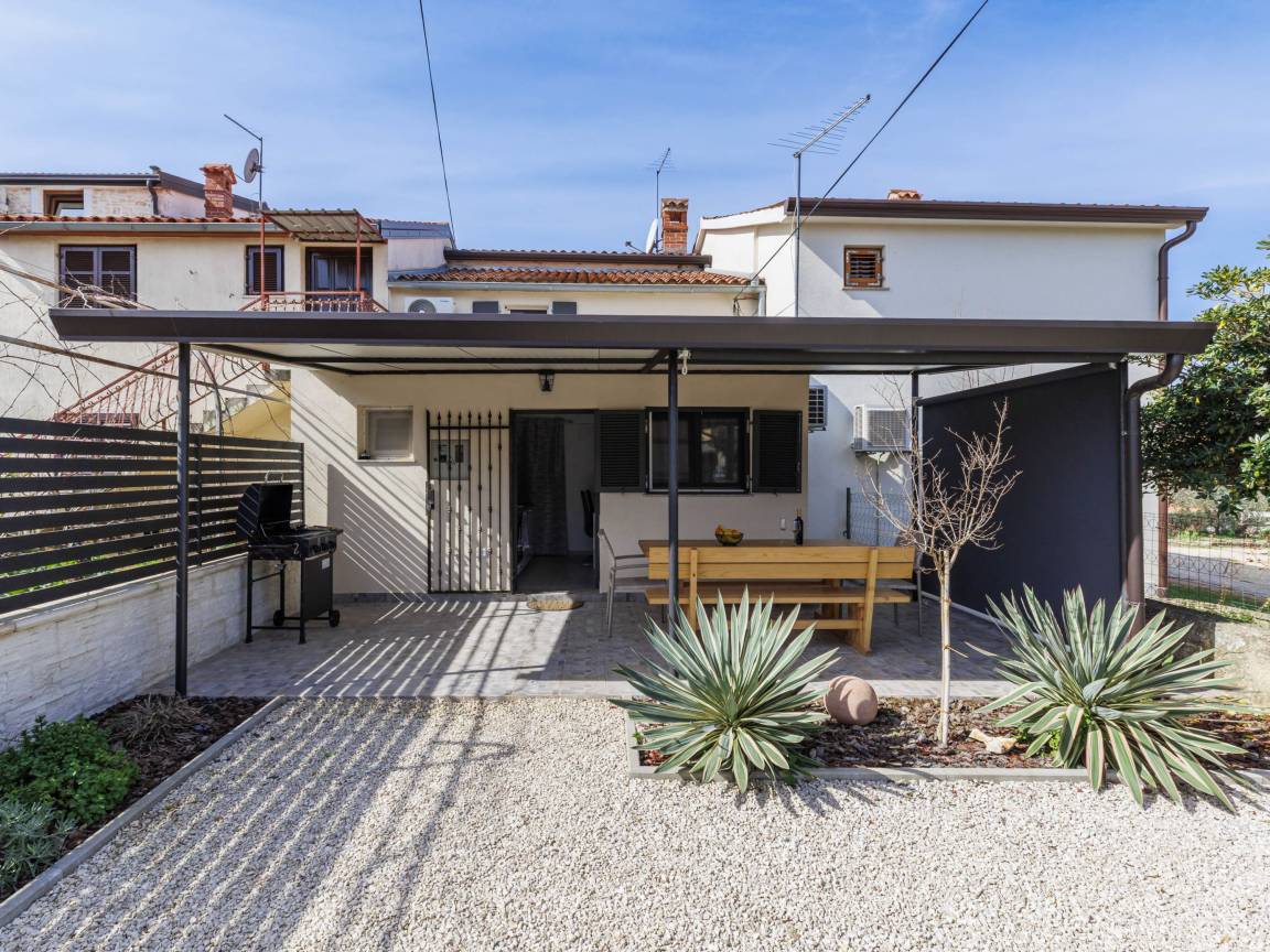 40 M² House ∙ 1 Bedroom ∙ 4 Guests - Novigrad