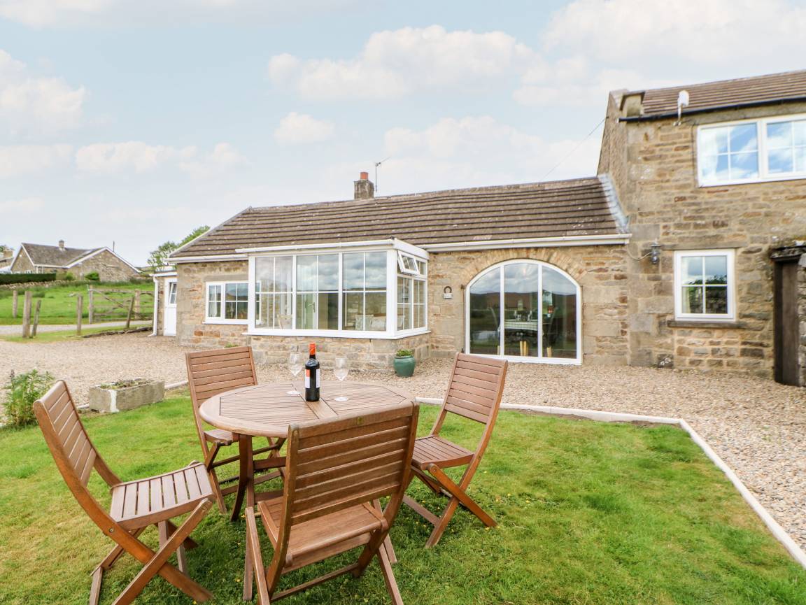Cottage ∙ 2 Bedrooms ∙ 4 Guests - Barnard Castle