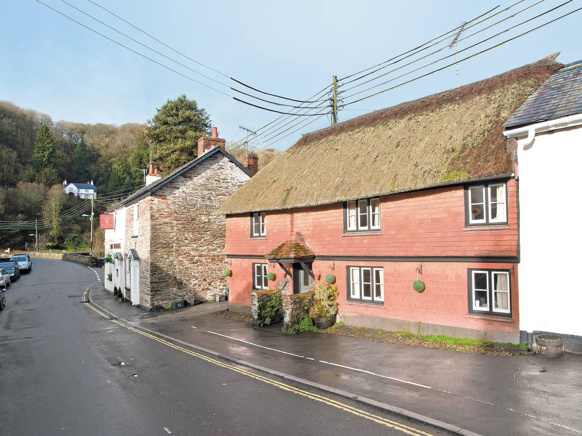 Cottage ∙ 4 Bedrooms ∙ 8 Guests - Dulverton