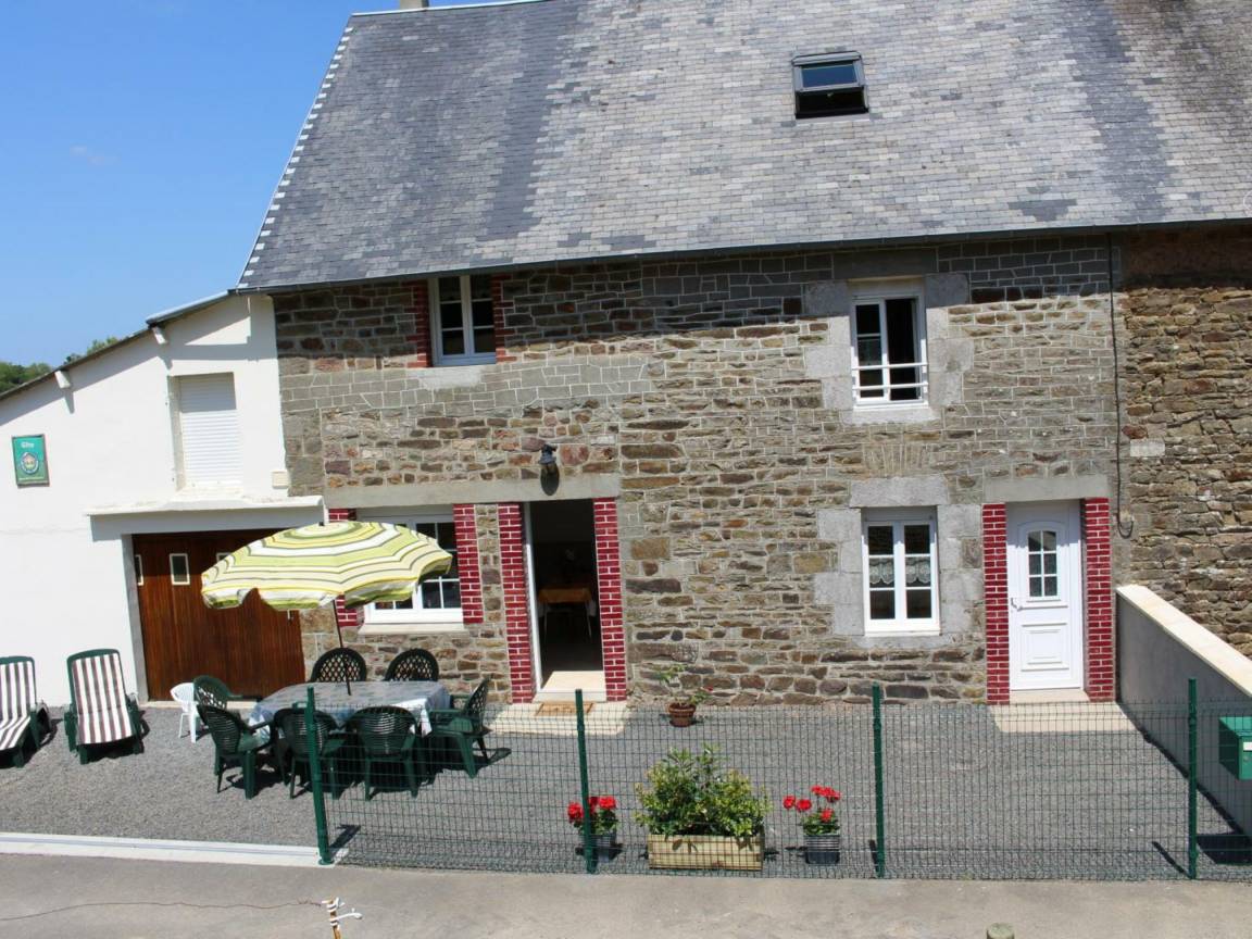 93 M² Cottage ∙ 3 Bedrooms ∙ 7 Guests - Normandy