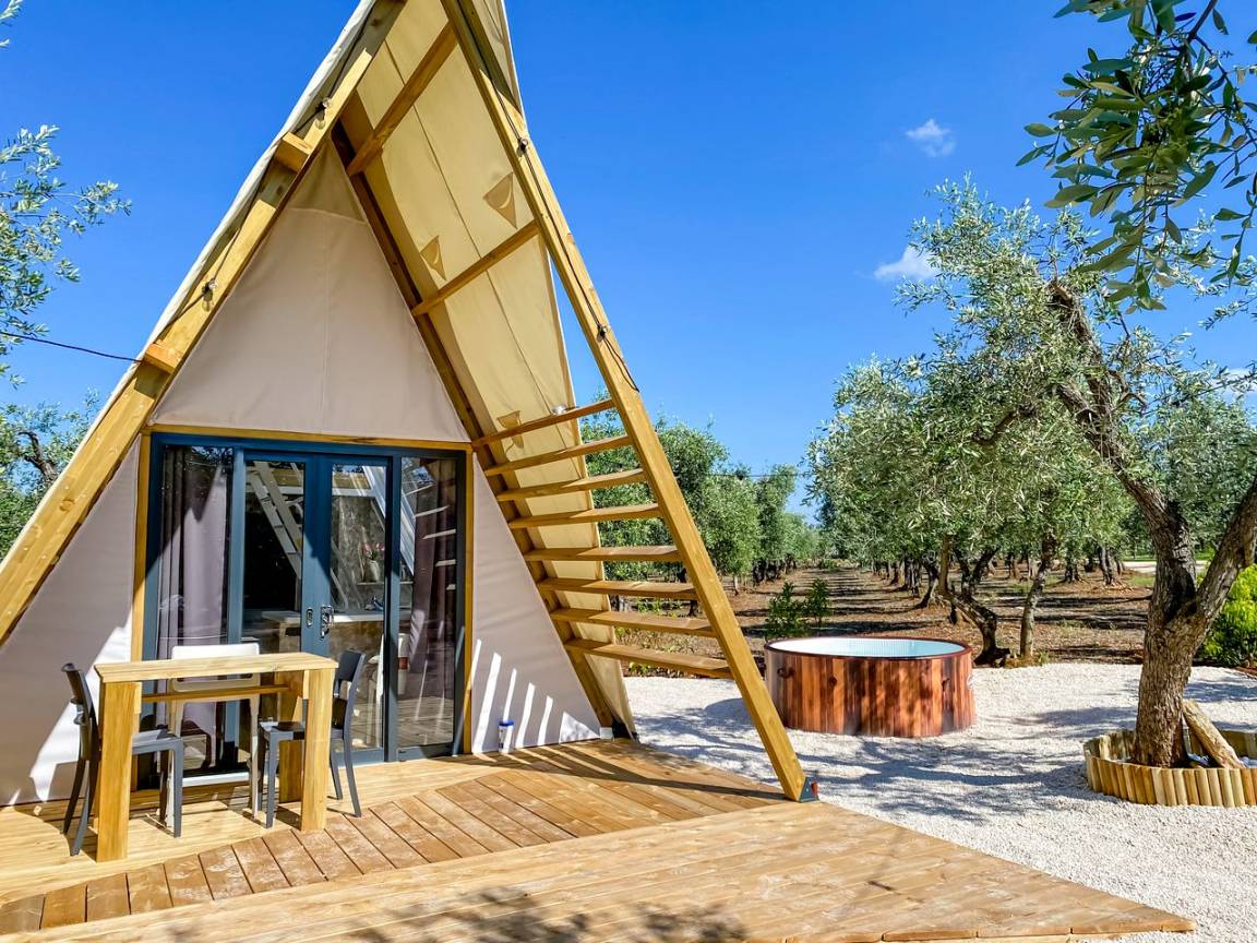 Cabin ∙ 2 Bedrooms ∙ 4 Guests - Fasano