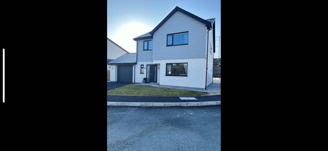 190 M² House ∙ 4 Bedrooms ∙ 8 Guests - Holyhead