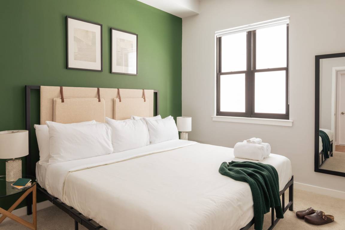Apartment ∙ 1 Bedroom ∙ 3 Guests - Camden, NJ