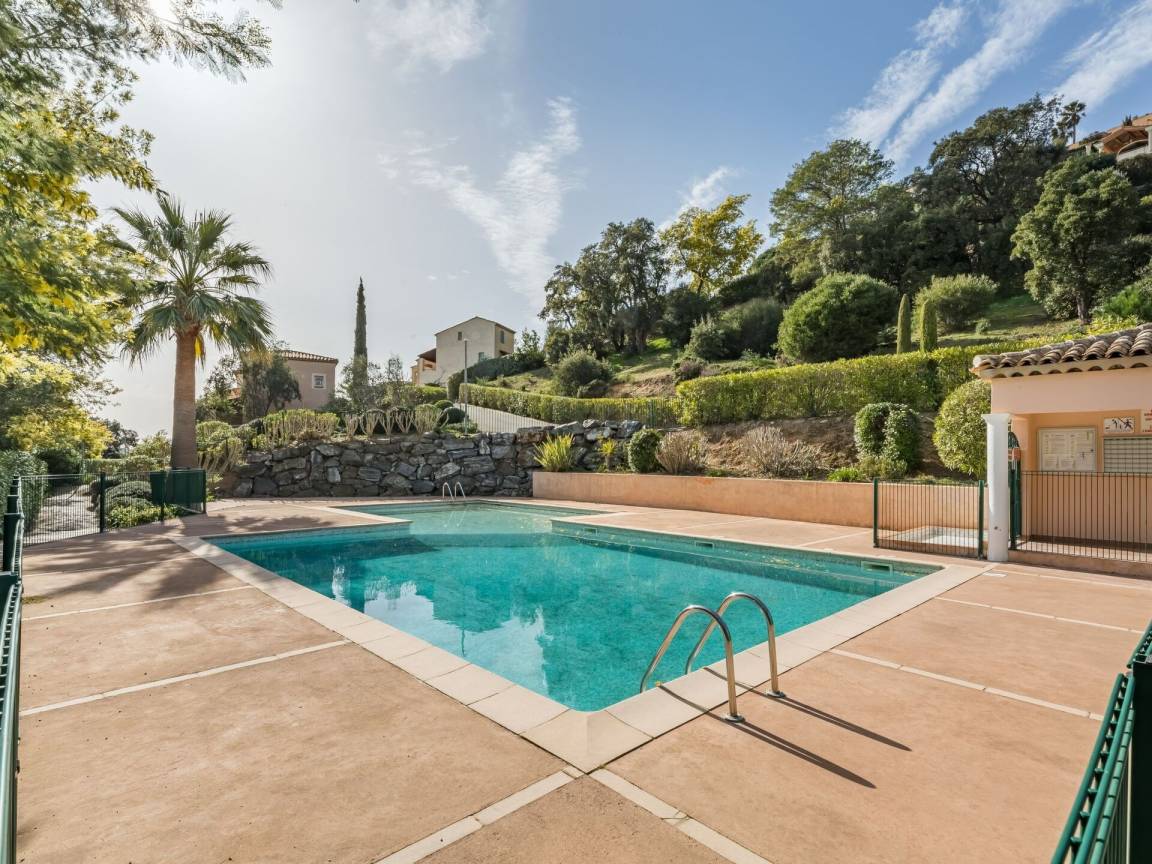 48 M² Ferienhaus ∙ 2 Schlafzimmer ∙ 4 Gäste - Sainte-Maxime