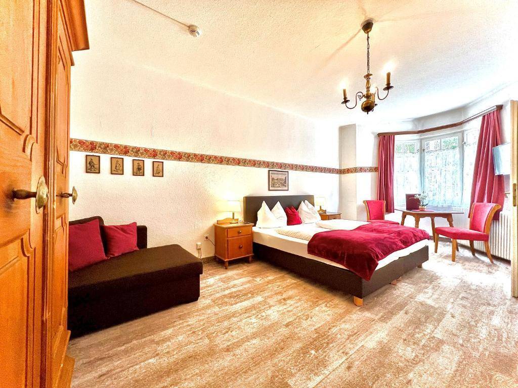 Hotel ∙ 3 Guests - Innsbruck