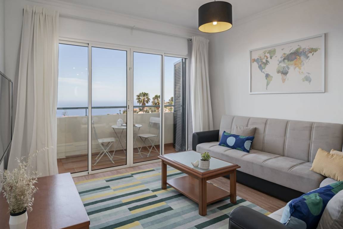 95 M² Appartement ∙ 2 Slaapkamers ∙ 6 Gasten - Caniço