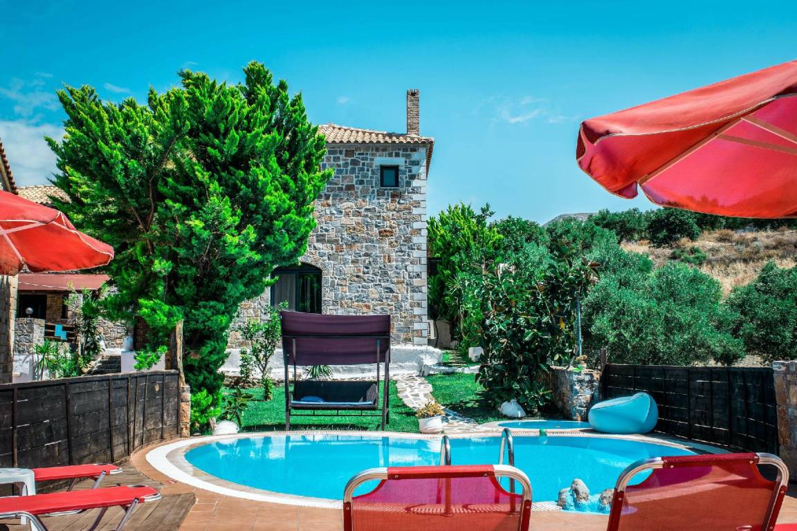 100 M² House ∙ 2 Bedrooms ∙ 4 Guests - Hersonissos