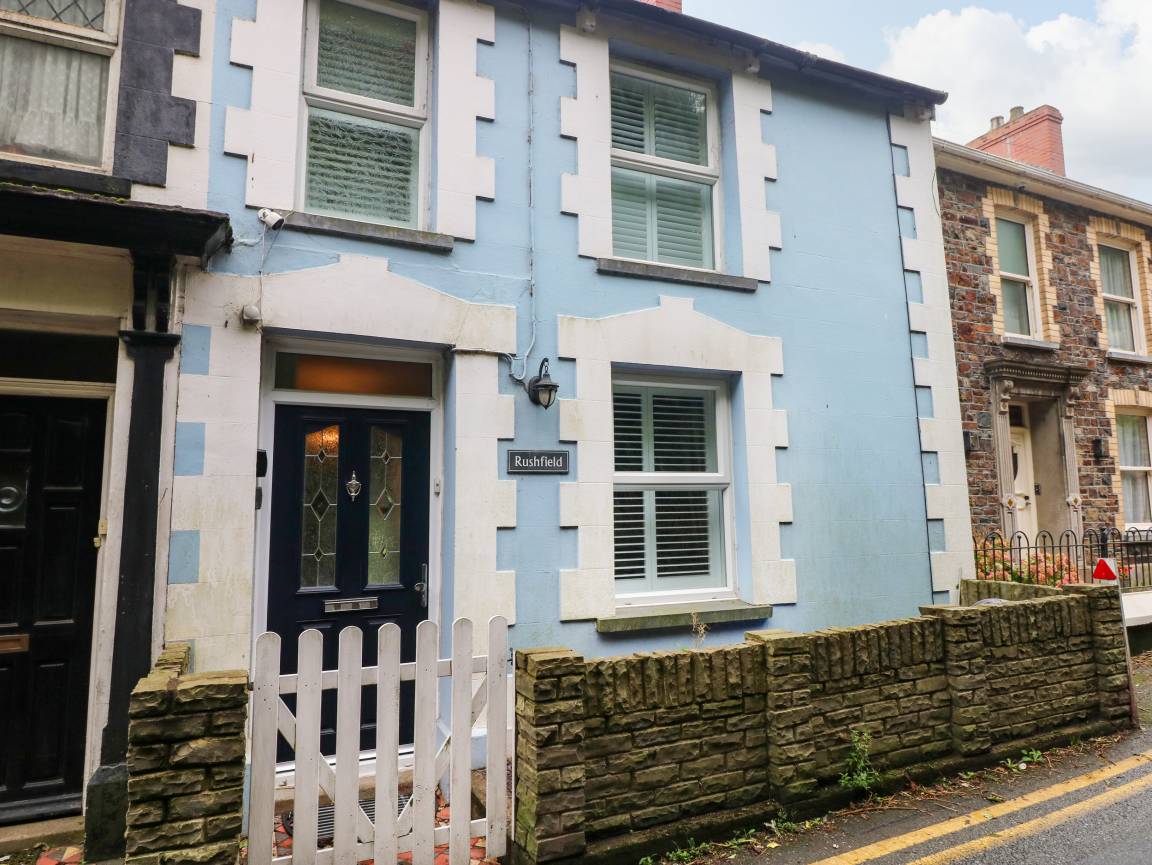 Cottage ∙ 3 Bedrooms ∙ 6 Guests - Aberporth