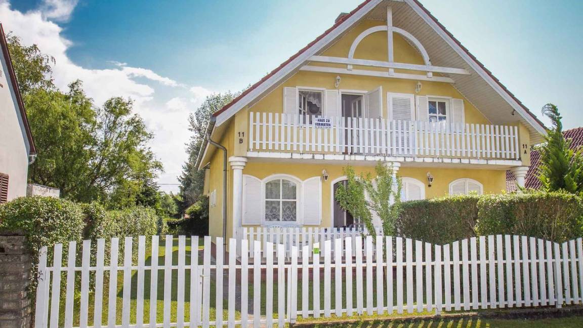 65 M² House ∙ 2 Bedrooms ∙ 5 Guests - Lake Balaton