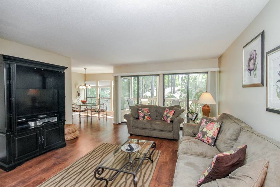 99 M² Condo ∙ 2 Bedrooms ∙ 4 Guests - Hilton Head Island, SC