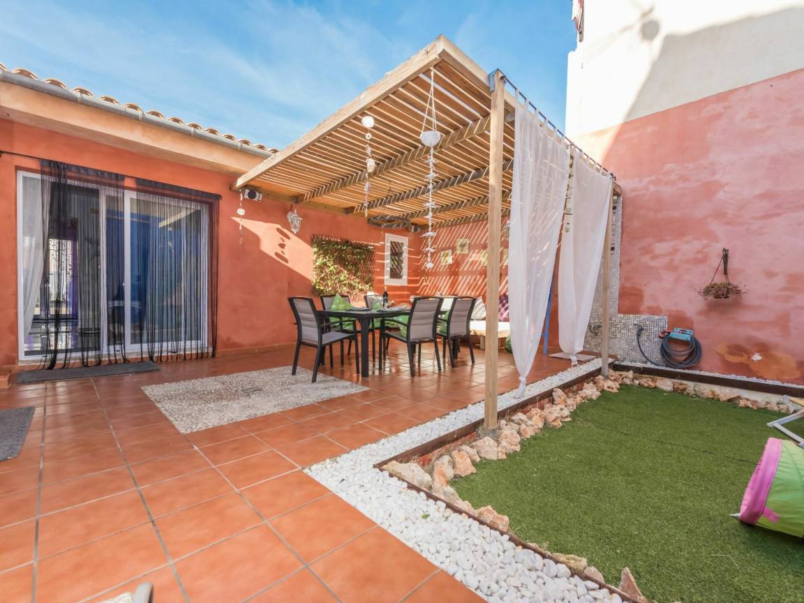 120 M² House ∙ 3 Bedrooms ∙ 6 Guests - Sa Coma
