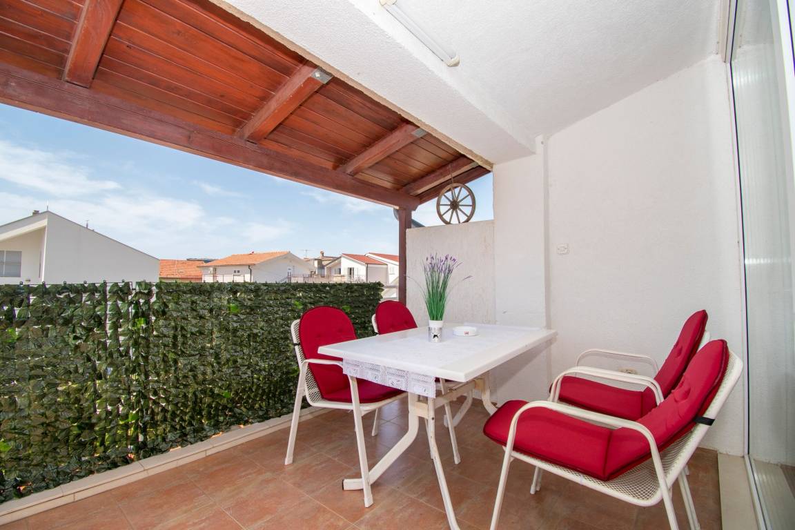 75 M² Ferienwohnung ∙ 2 Schlafzimmer ∙ 5 Gäste - Vodice