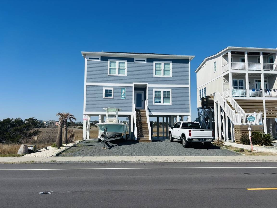 158 M² House ∙ 2 Bedrooms ∙ 4 Guests - Holden Beach, NC