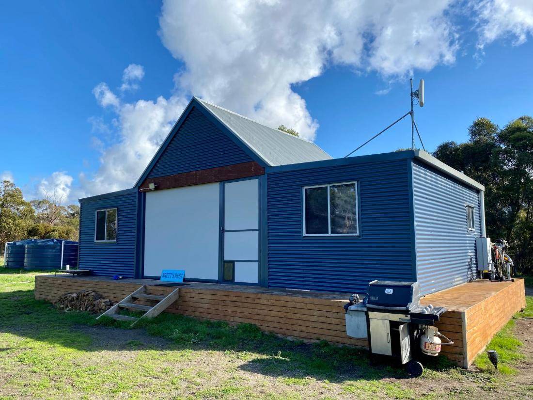 74 M² House ∙ 2 Bedrooms ∙ 6 Guests - Kingscote