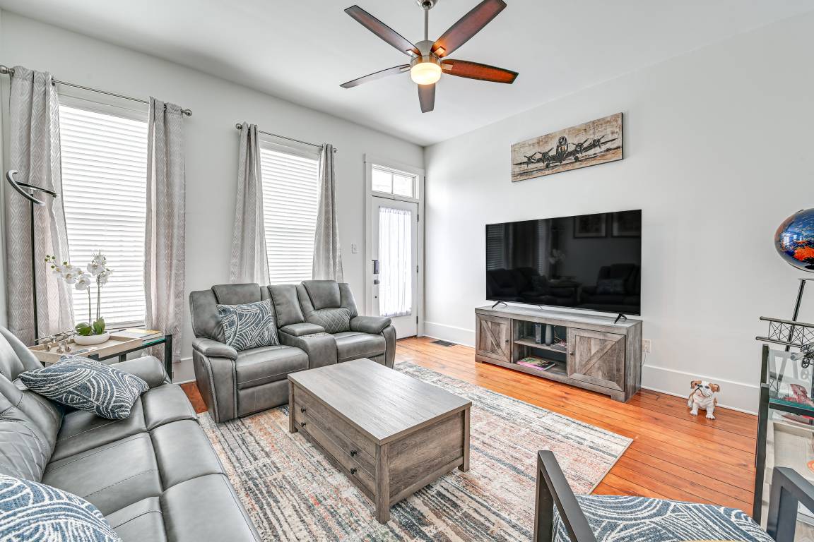 167 M² House ∙ 3 Bedrooms ∙ 12 Guests - Kentucky Derby - Louisville