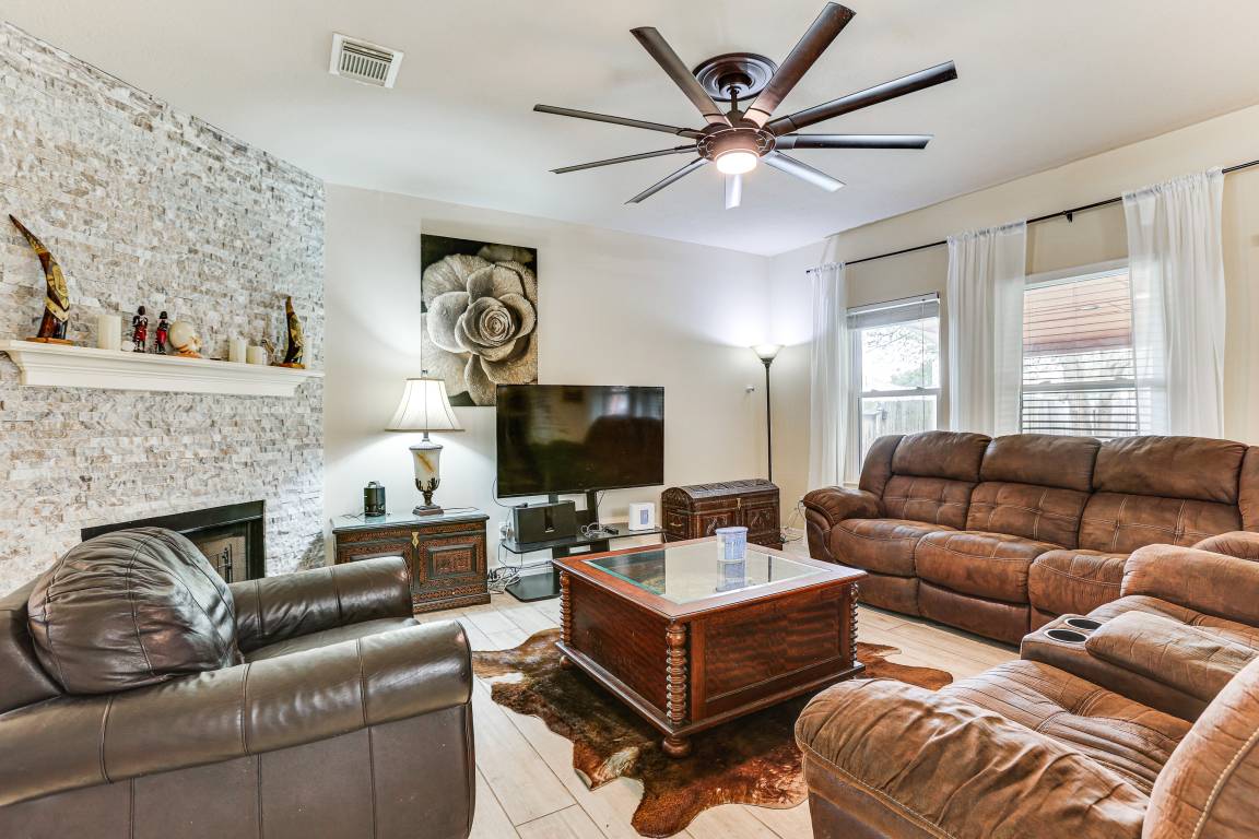 227 M² House ∙ 3 Bedrooms ∙ 6 Guests - Richmond, TX