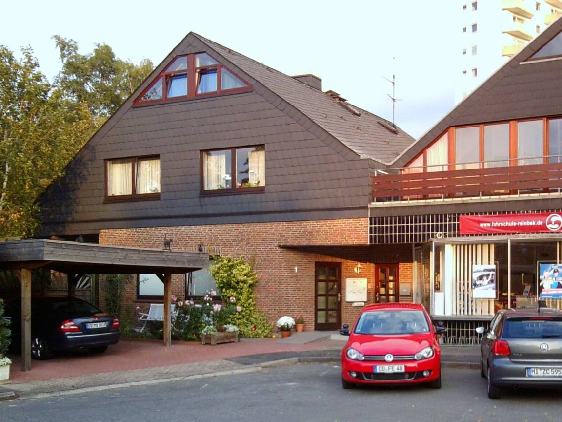 65 M² Ferienwohnung ∙ 1 Schlafzimmer ∙ 4 Gäste - Reinbek