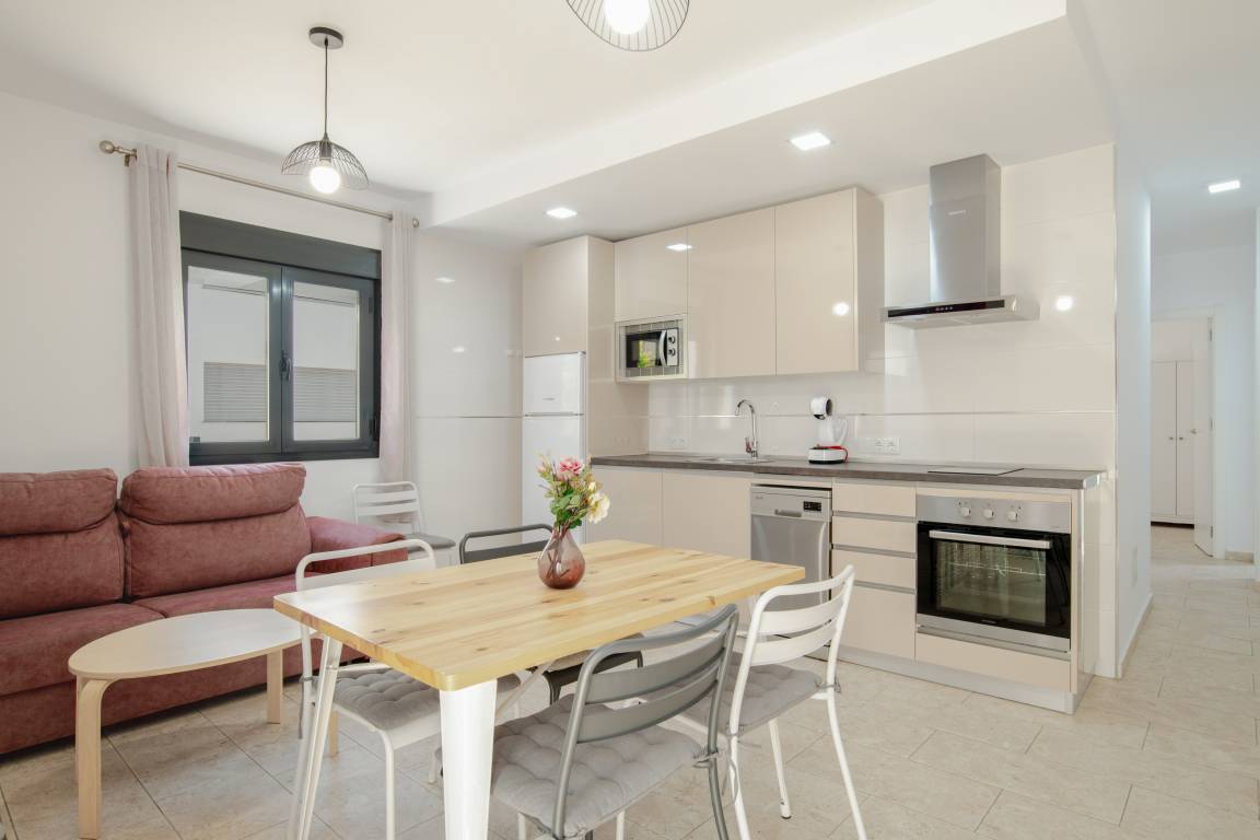 50 M² Apartamento ∙ 2 Habitaciones ∙ 6 Huéspedes - Barbate