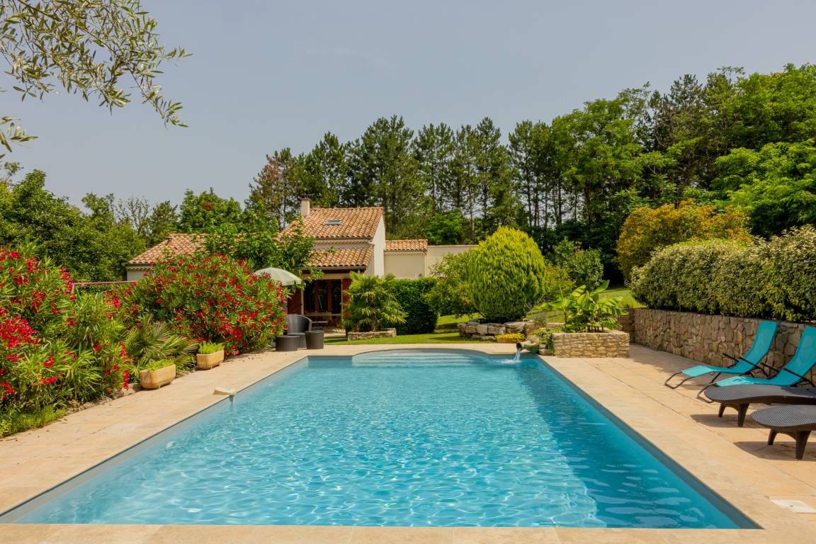 140 M² Villa ∙ 3 Bedrooms ∙ 7 Guests - Crest