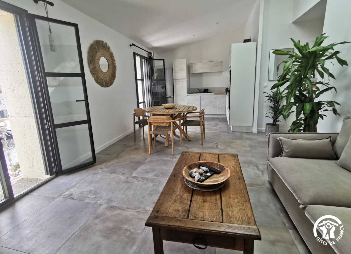 100 M² Gîte ∙ 2 Chambres ∙ 4 Personnes - Marseillan