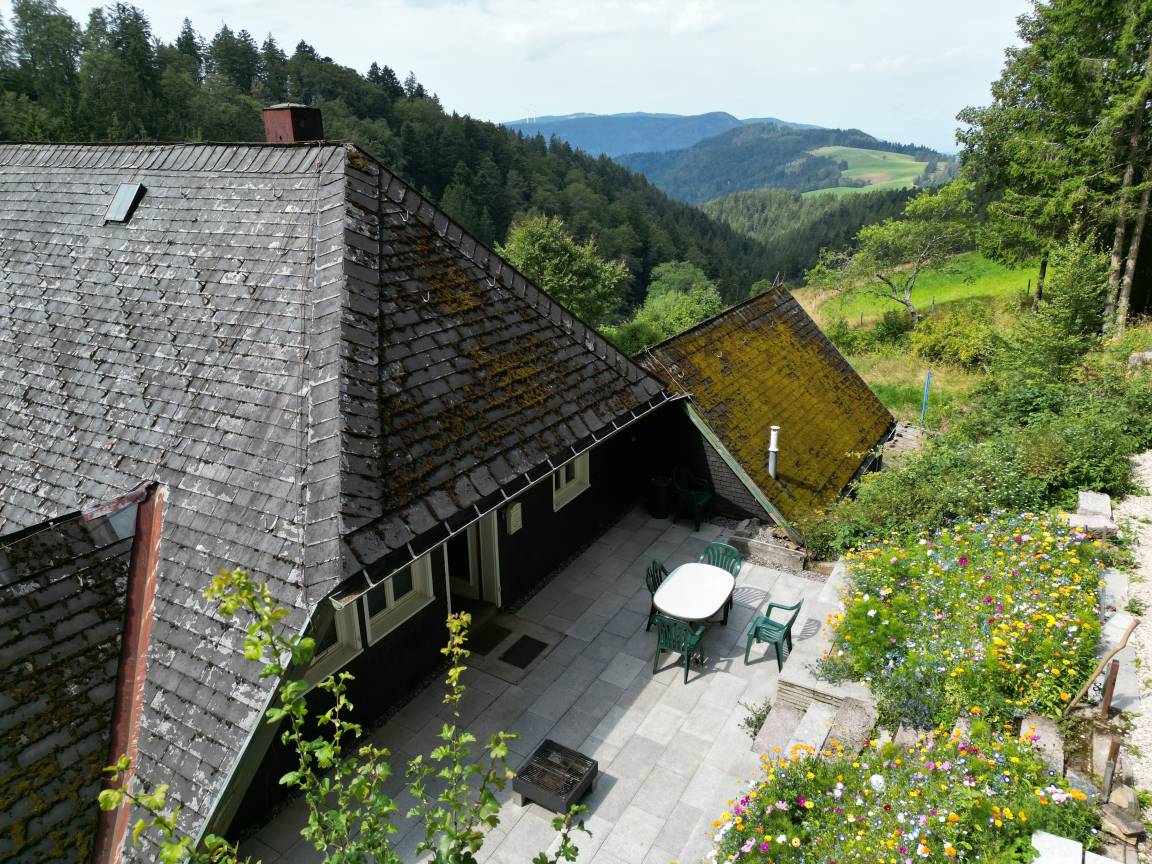 100 M² Ferienwohnung ∙ 3 Schlafzimmer ∙ 9 Gäste - Triberg im Schwarzwald