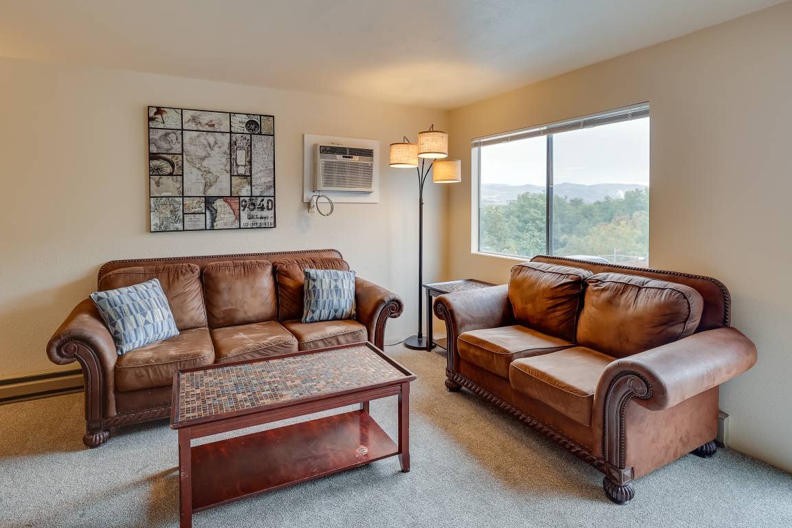 106 M² Apartment ∙ 2 Bedrooms ∙ 6 Guests - Lewiston, ID