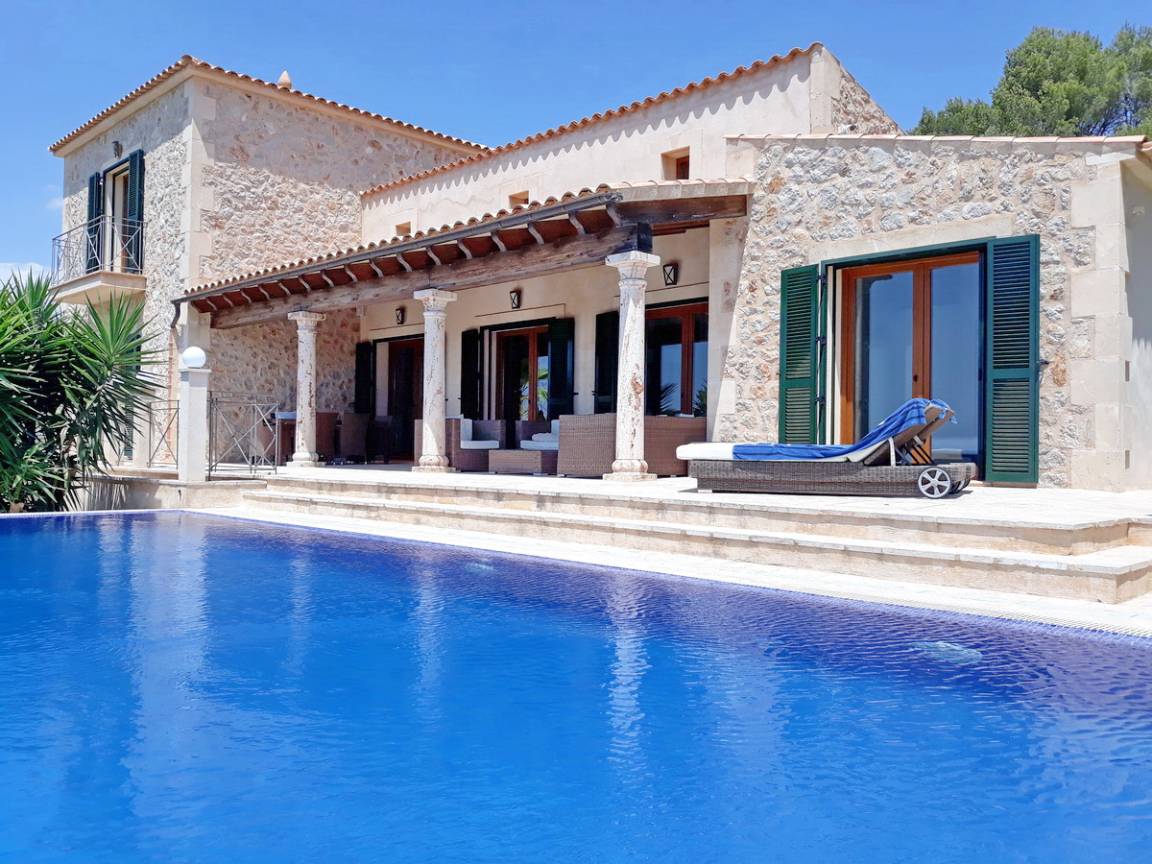 House ∙ 4 Bedrooms ∙ 8 Guests - Manacor