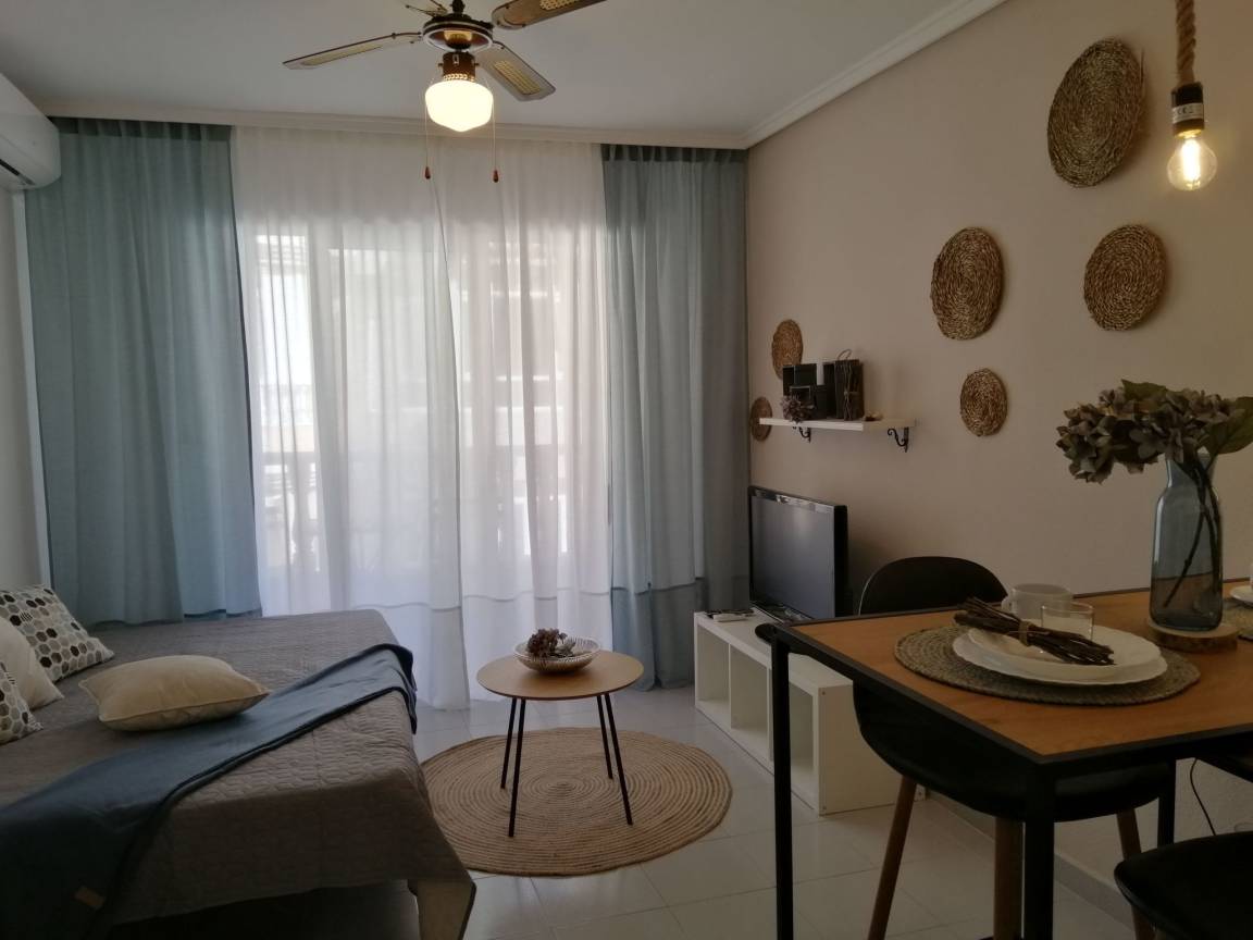 35 M² Apartamento ∙ 2 Hóspedes - Torrevieja