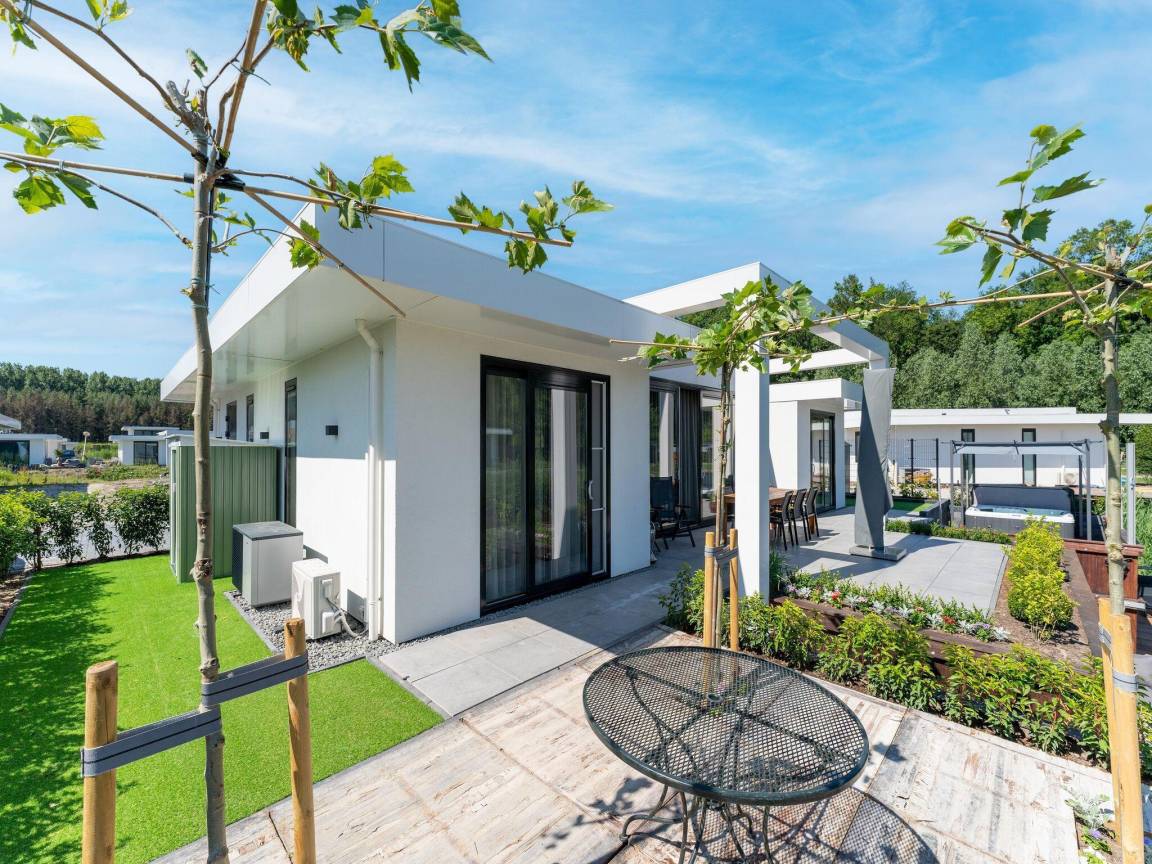 125 M² Bungalow ∙ 3 Slaapkamers ∙ 6 Gasten - Flevoland