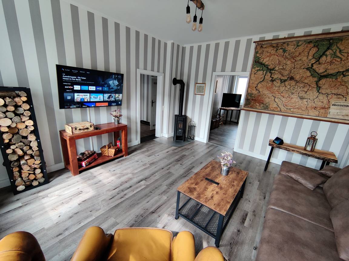 75 M² Ferienwohnung ∙ 2 Schlafzimmer ∙ 7 Gäste - Havelberg