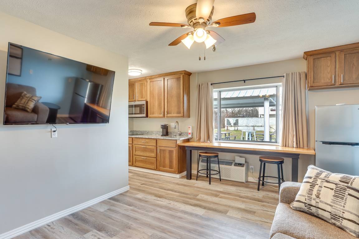 55 M² Apartment ∙ 1 Bedroom ∙ 4 Guests - Eagle Lake, Winslow