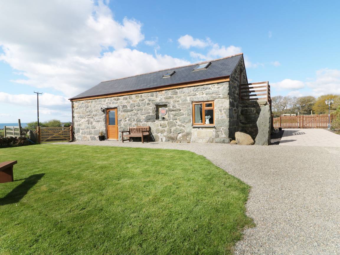 Cottage ∙ 3 Bedrooms ∙ 6 Guests - Llŷn Peninsula