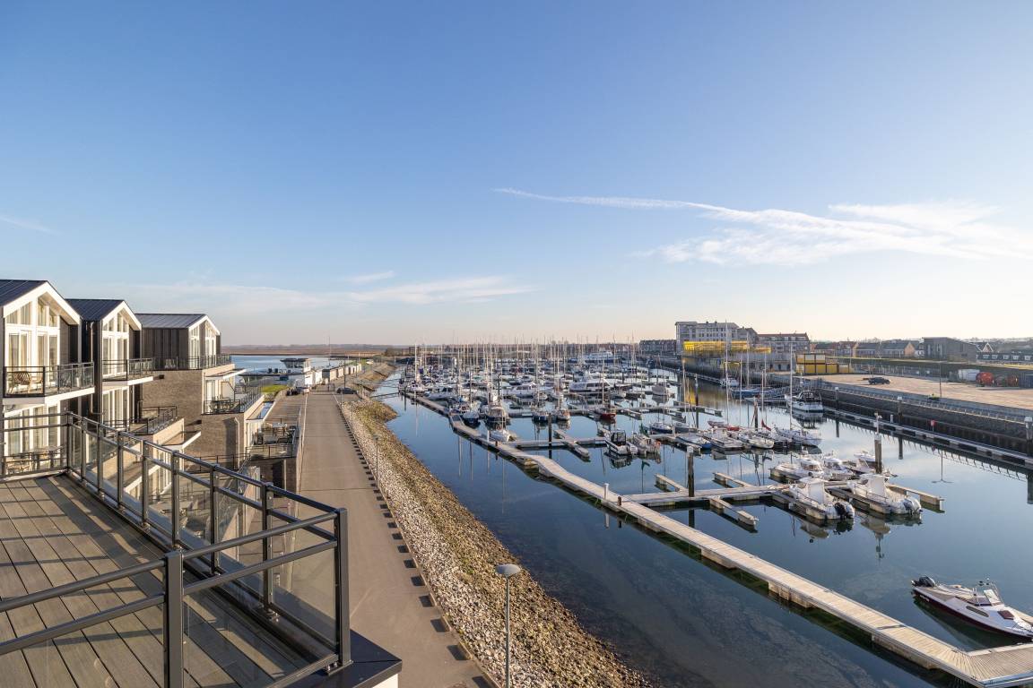 106 M² Appartement ∙ 2 Slaapkamers ∙ 4 Gasten - Wemeldinge