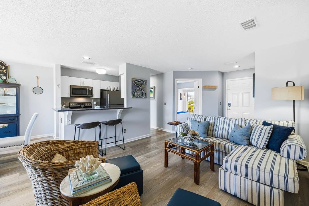 House ∙ 2 Bedrooms ∙ 4 Guests - North Carolina Aquarium on Roanoke Island, Manteo