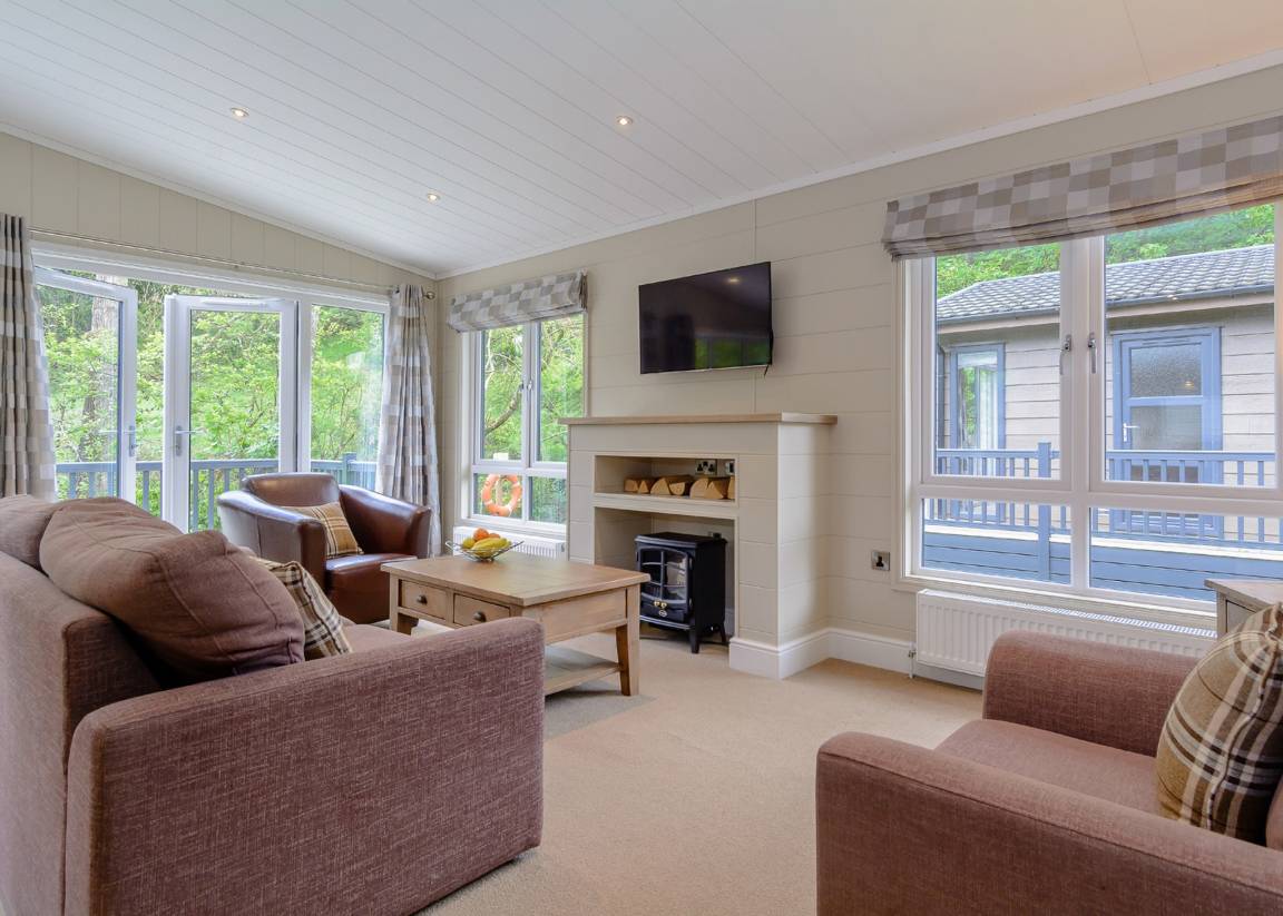 Chalet ∙ 2 Bedrooms ∙ 4 Guests - Bath Spa University