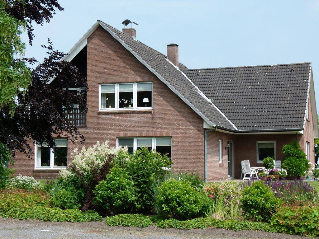 95 M² Appartement ∙ 1 Chambre ∙ 4 Personnes - Buxtehude