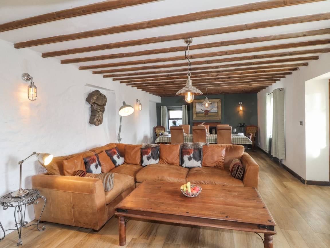 Cottage ∙ 5 Bedrooms ∙ 9 Guests - Fishguard