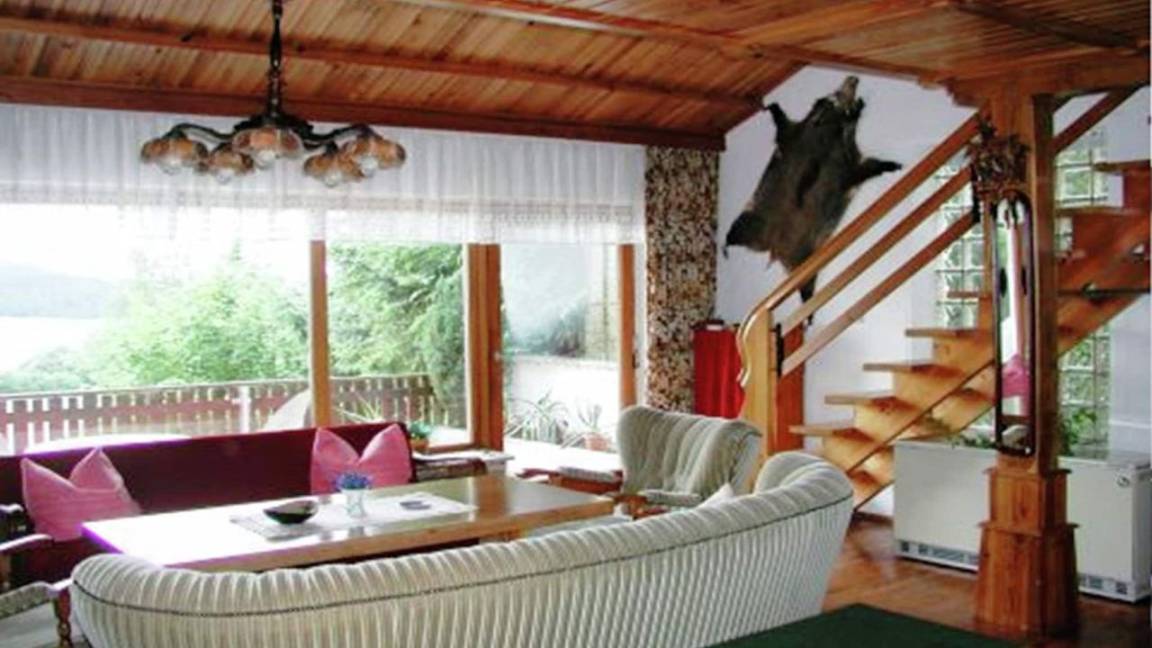 90 M² Ferienhaus ∙ 2 Schlafzimmer ∙ 4 Gäste - Bayern