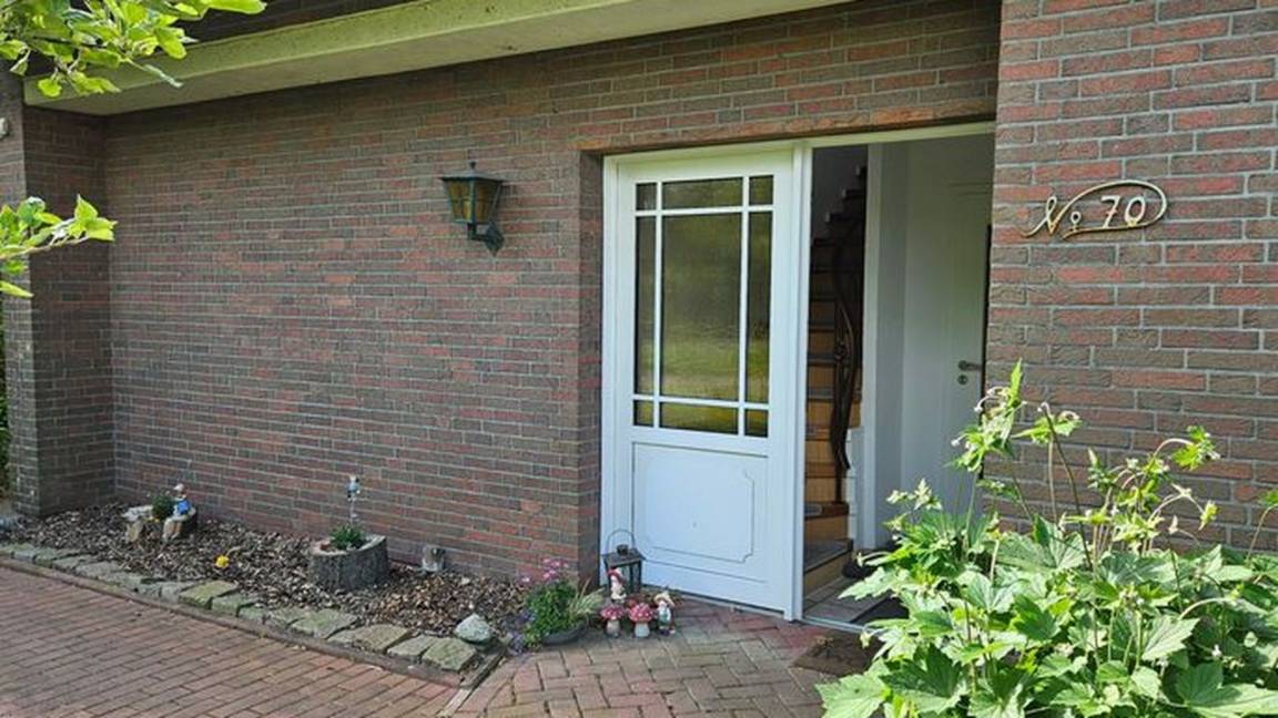 72 M² Apartamento ∙ 2 Habitaciones ∙ 4 Huéspedes - Emden