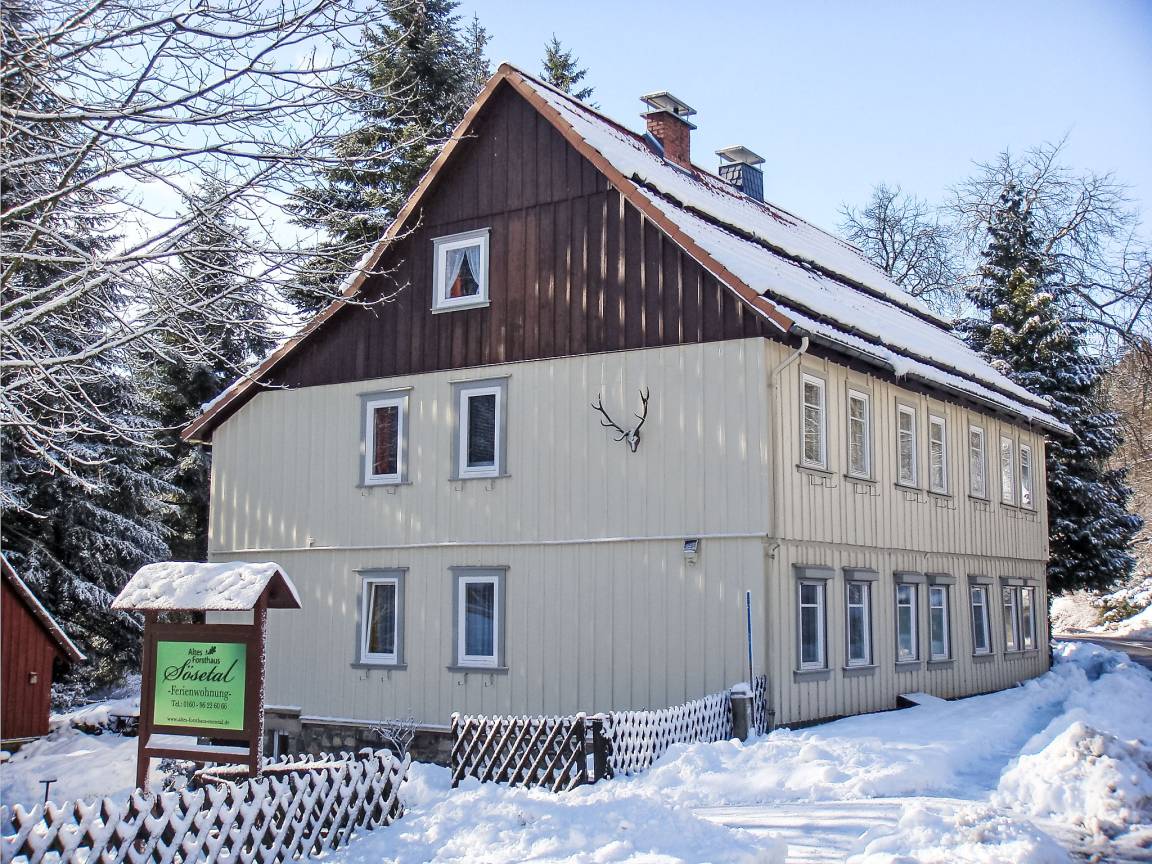 100 M² Ferienwohnung ∙ 2 Schlafzimmer ∙ 4 Gäste - Osterode am Harz