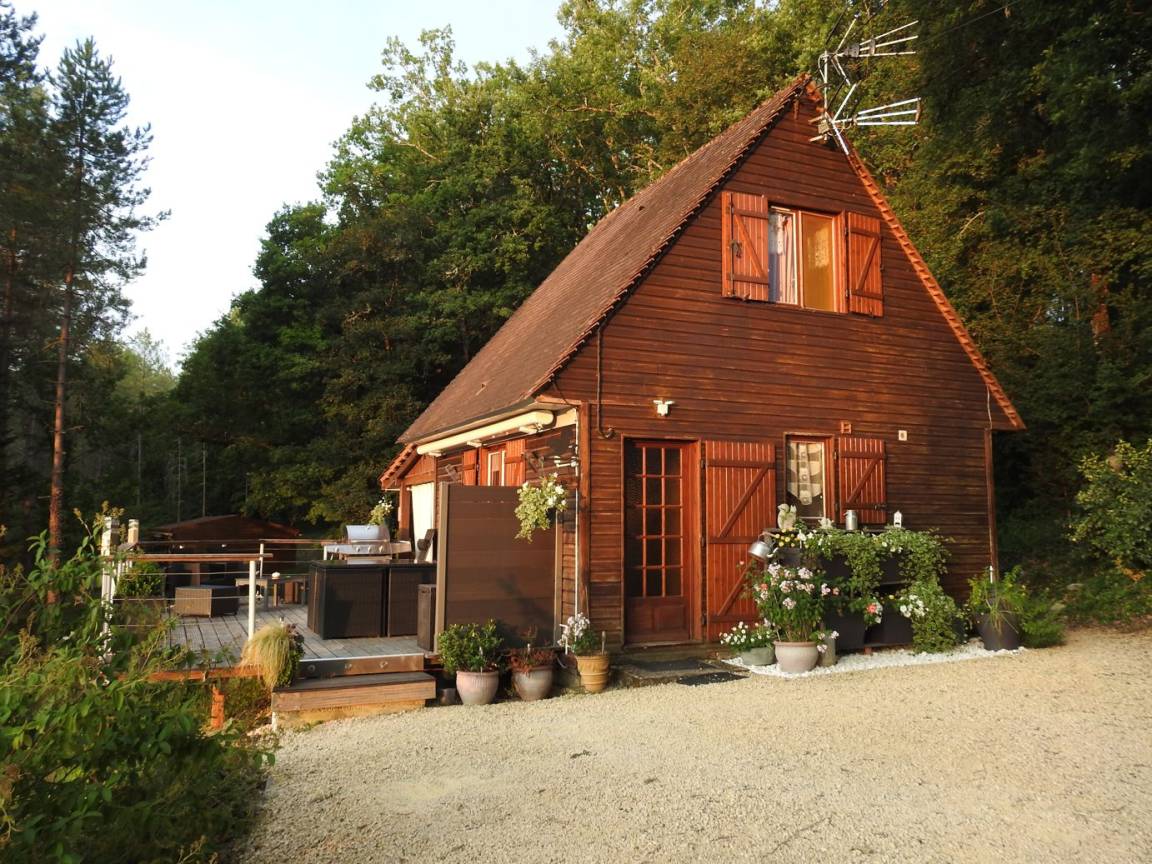 42 M² Gîte ∙ 2 Chambres ∙ 4 Personnes - Dordogne