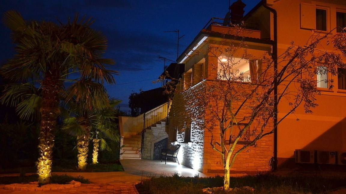 60 M² Apartment ∙ 2 Bedrooms ∙ 4 Guests - Poreč