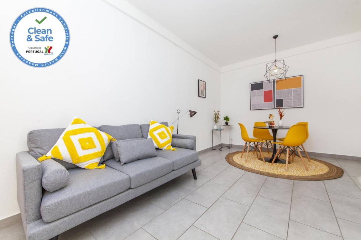 65 M² Apartamento ∙ 2 Habitaciones ∙ 4 Huéspedes - Lagos, Portugal