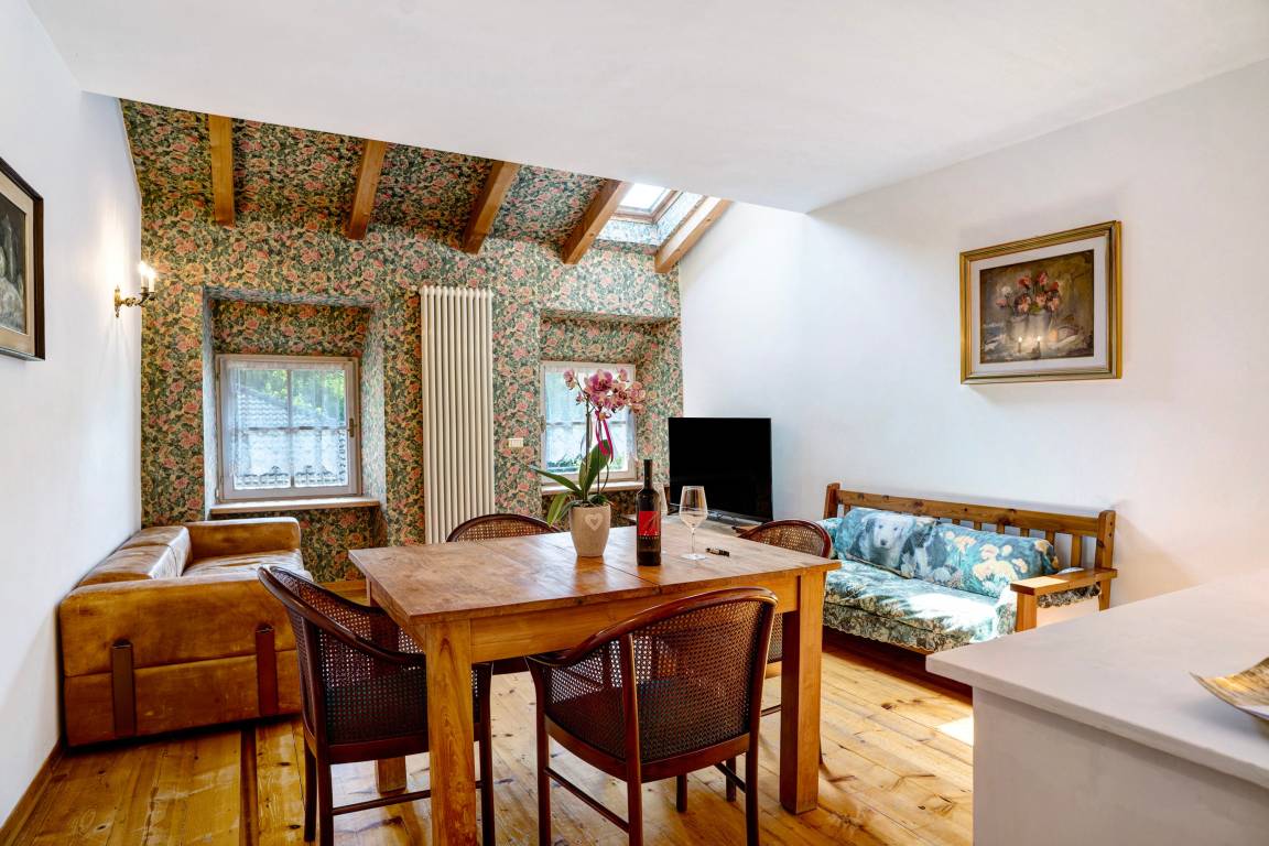 110 M² Casa Rural ∙ 2 Habitaciones ∙ 6 Huéspedes - Levico Terme