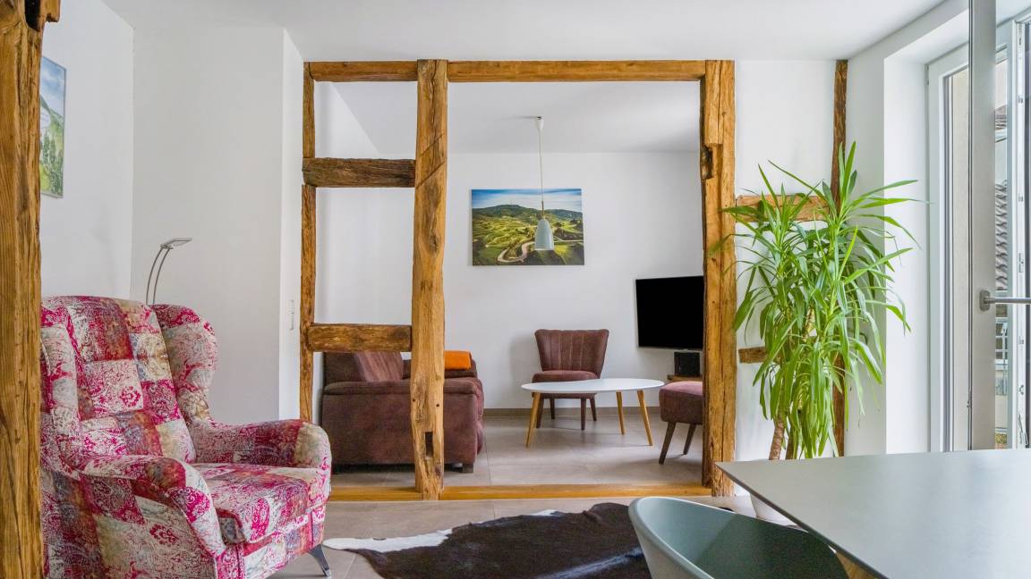 75 M² Ferienwohnung ∙ 2 Schlafzimmer ∙ 4 Gäste - Endingen am Kaiserstuhl